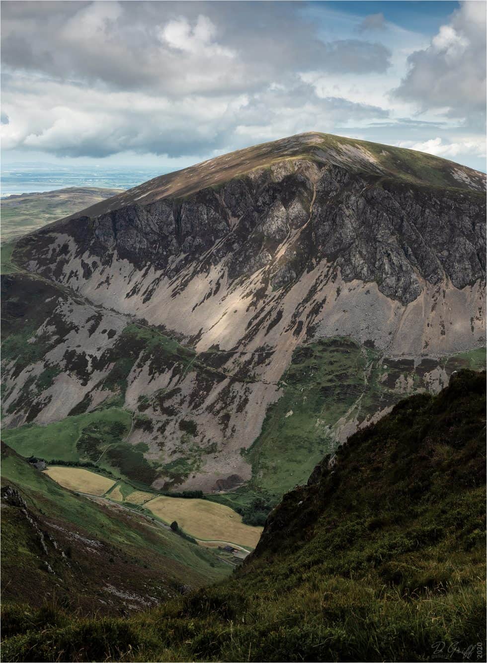Mynydd Mawr via Rhosgadfan, Caernarfon | D Griff Gallery
